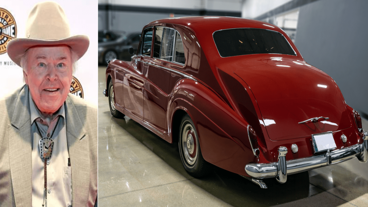 Roy Clark’s Roller: Ex-Roy Clark Rolls-Royce limo to be sold