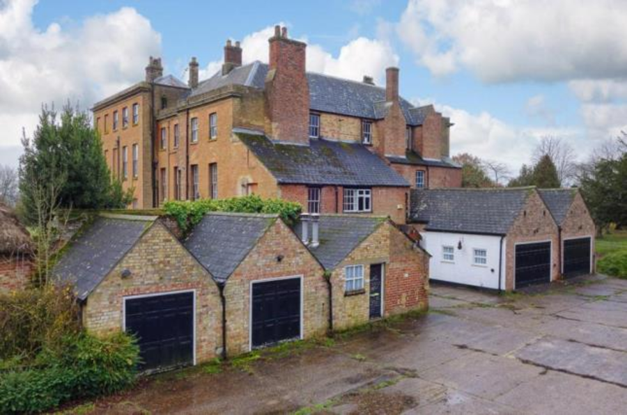 No Gaynes – £2.65 million for Gaynes Hall, Cambridgeshire